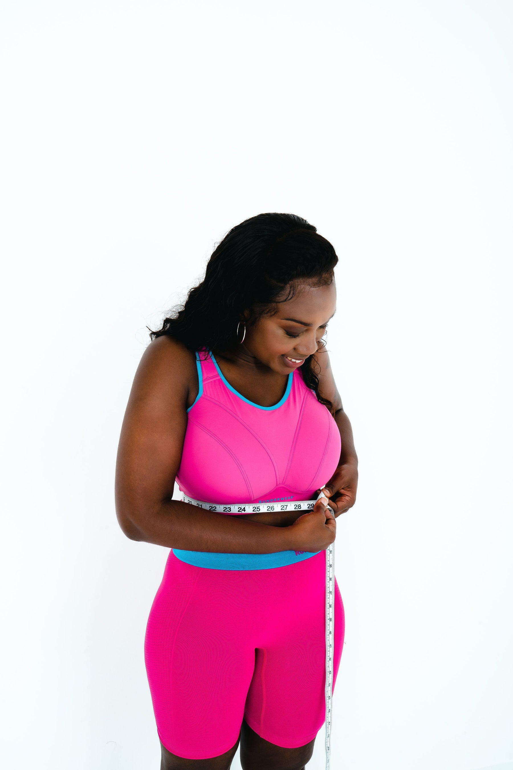 Bra Size Calculator | How to Measure Sports Bra | runderwear™